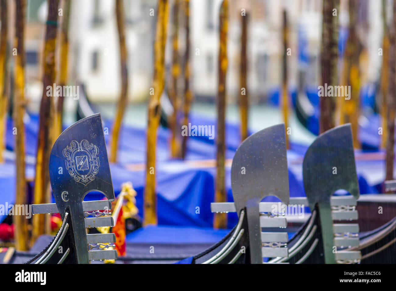 Rain bows hi-res stock photography and images - Alamy
