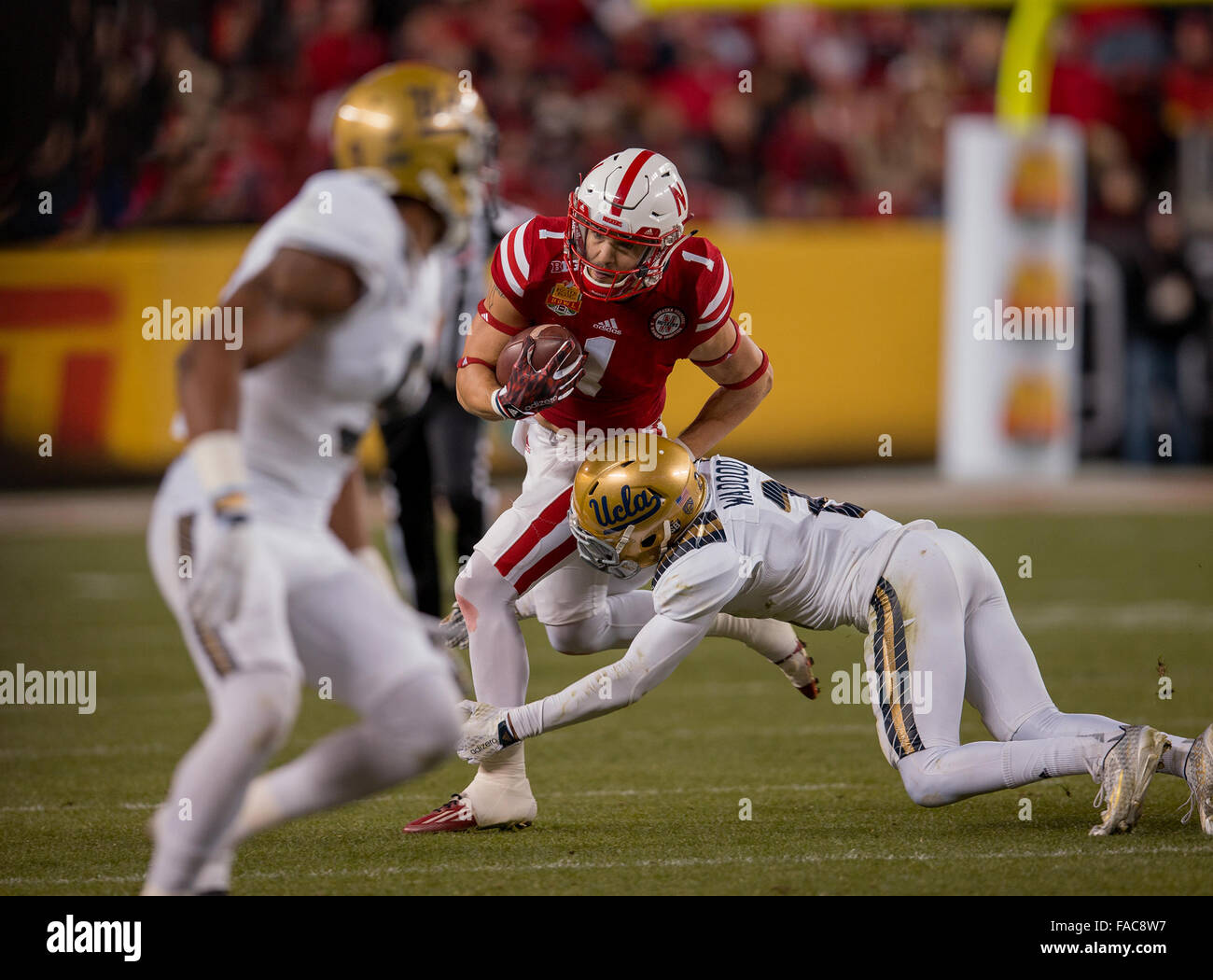 Santa Clara, CA. 26th Dec, 2015. Nebraska receiver (1) Jordan ...