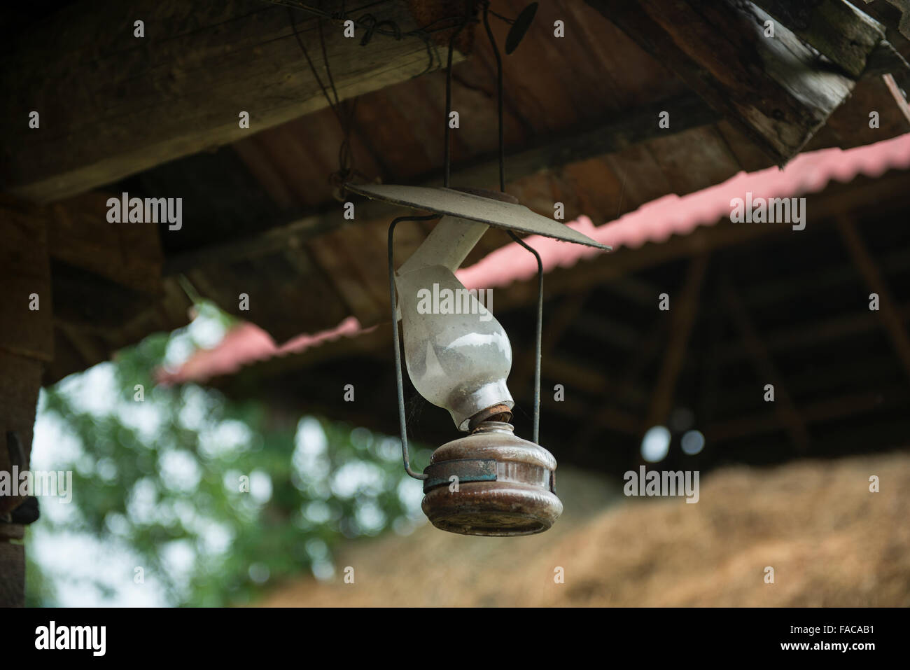 Hanging Oil Lamp Stock Photos & Hanging Oil Lamp Stock Images - Alamy