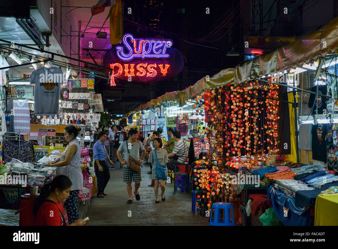 Patpong night market bangkok thailand hi-res stock photography and images - Alamy