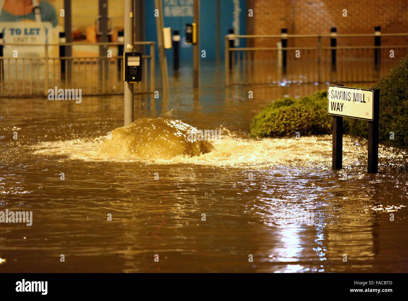 Kirkstall, Leeds, UK. 27th December, 2015. GV showing Kirkstall Road ...