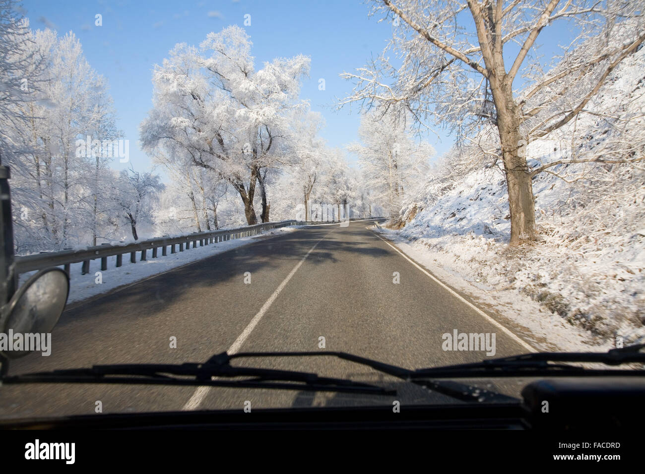 Winterroad hi-res stock photography and images - Alamy
