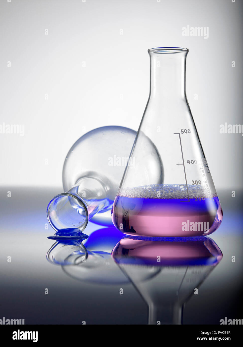 close up Laboratory glassware with liquid Stock Photo - Alamy