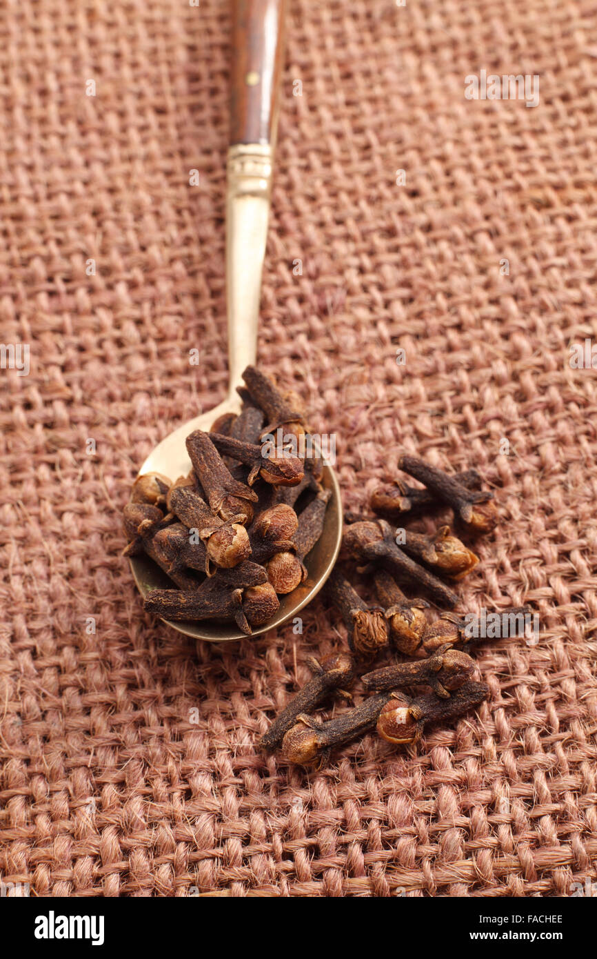 close up of the spices-cloves Stock Photo - Alamy