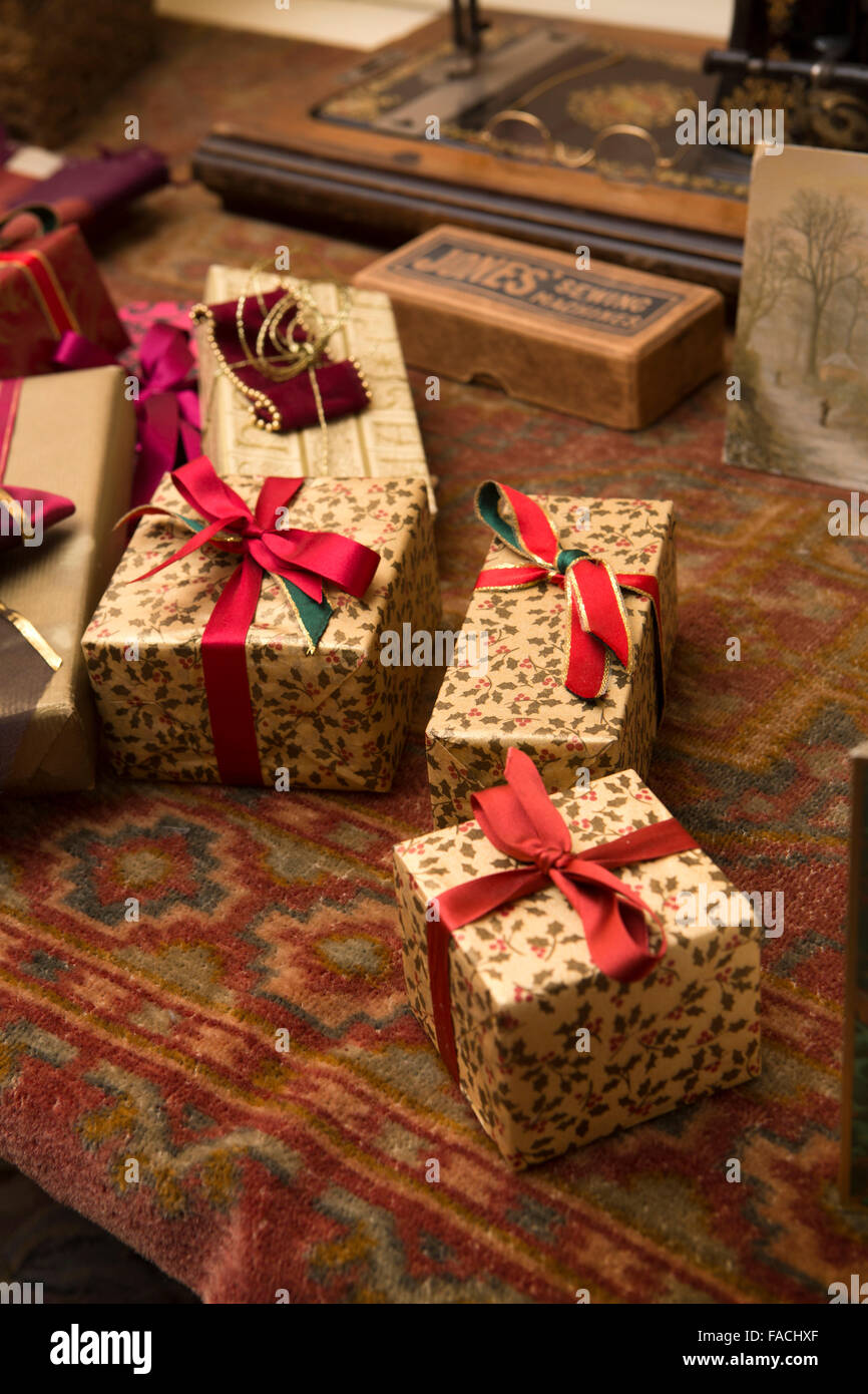 Old mansions interior hi-res stock photography and images - Alamy