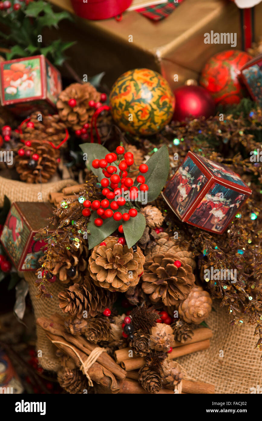 UK, England, Cheshire, Knutsford, Tatton Hall, pile of Christmas ...