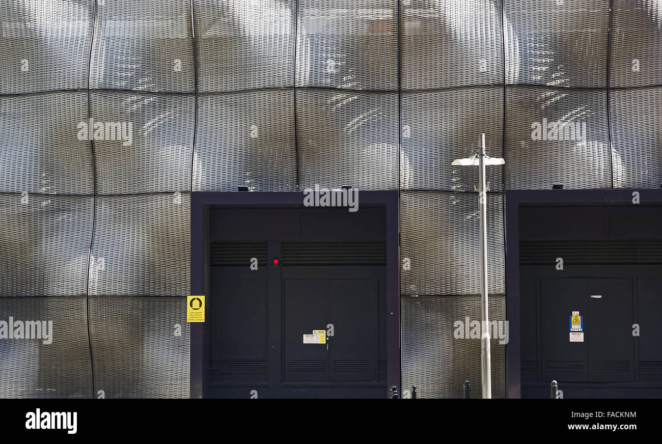 Modernist architecture building in London Stock Photo - Alamy