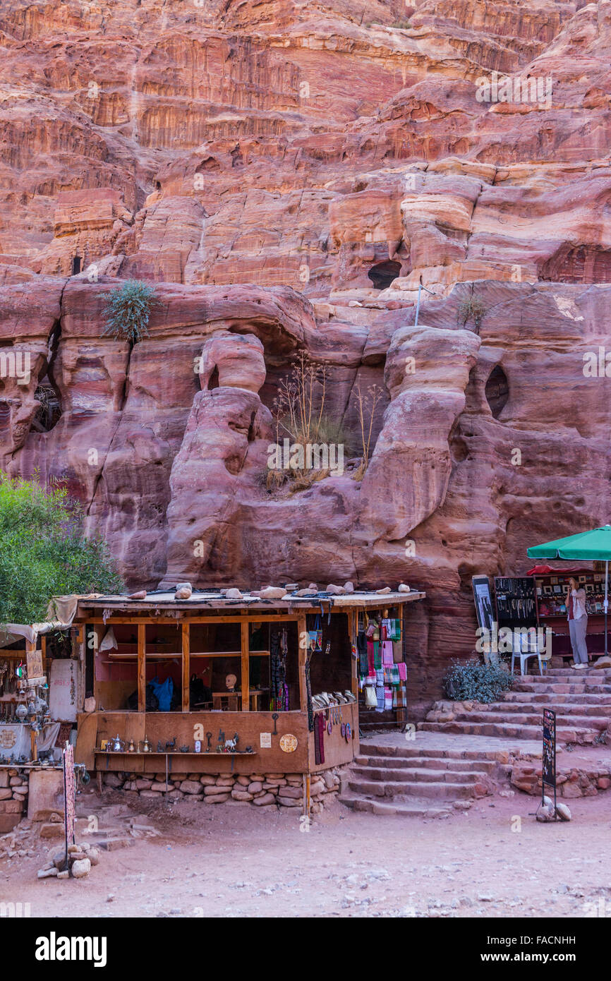 Petra water system hi-res stock photography and images - Alamy