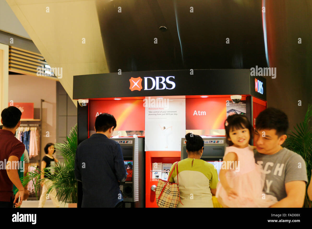 Dbs bank atm singapore hi-res stock photography and images - Alamy