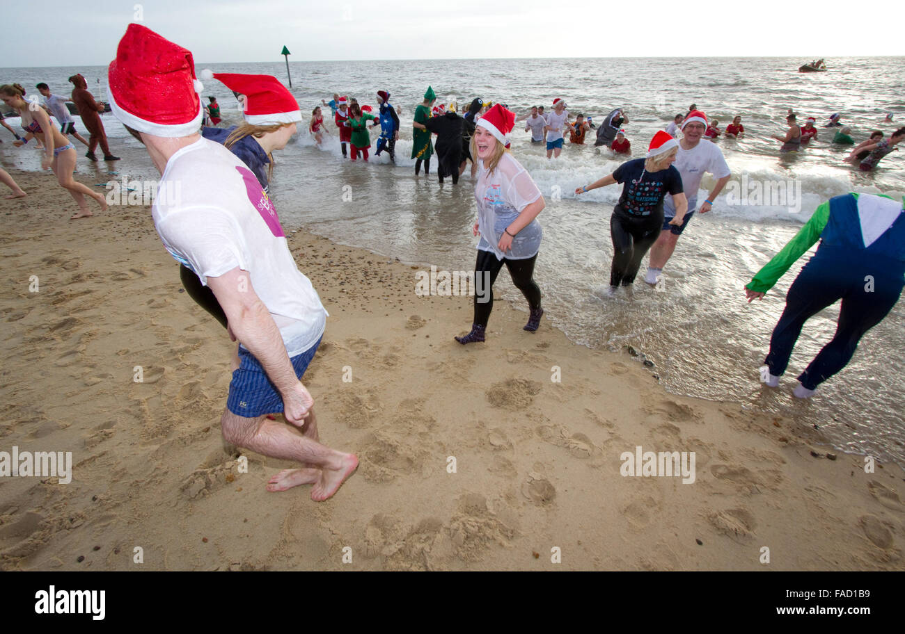 Sea seaside swimmers beach cold hi-res stock photography and images - Alamy