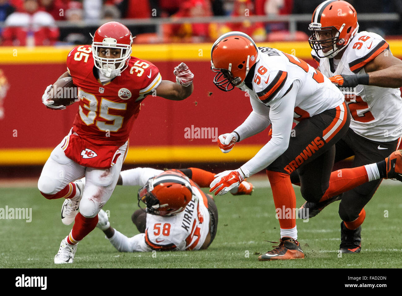 December 27, 2015: Kansas City Chiefs running back Charcandrick West ...