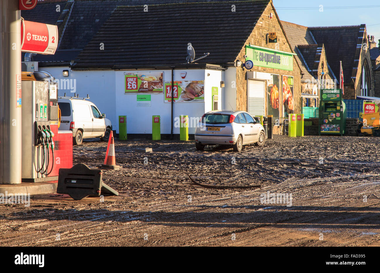 Mytholmroyd flood hi-res stock photography and images - Alamy