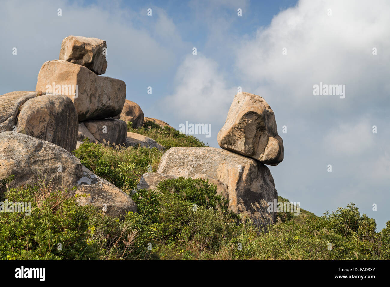Big rocks and boulders on top of the Ling Kok Shan hill at the Lamma ...