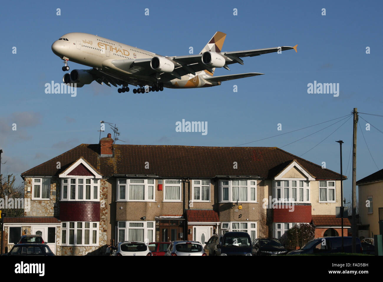 HOUSE NOISE HEATHROW RUNWAY EXPANSION Stock Photo - Alamy