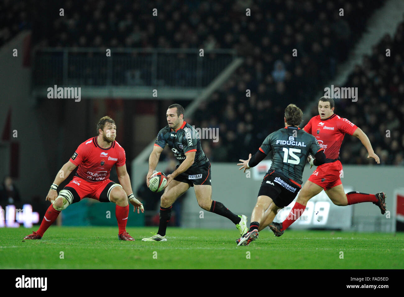 Offload pass hi-res stock photography and images - Alamy