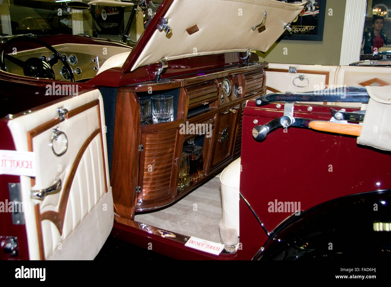 Volo Auto Museum classic car Stock Photo - Alamy