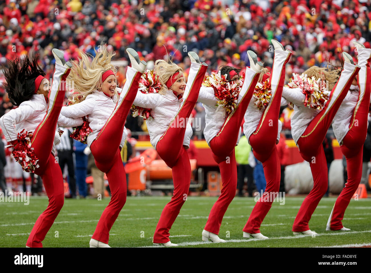 Kansas City, MO, USA. 27th Dec, 2015. Kansas City Chiefs cheerleaders ...