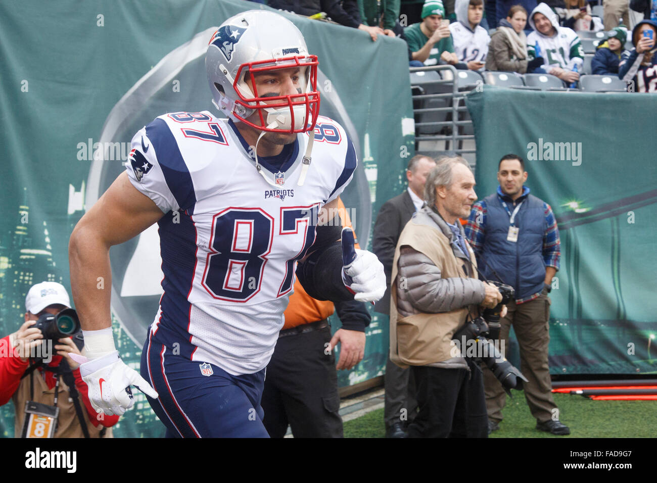 East Rutherford, New Jersey, USA. 27th Dec, 2015. New England Patriots ...