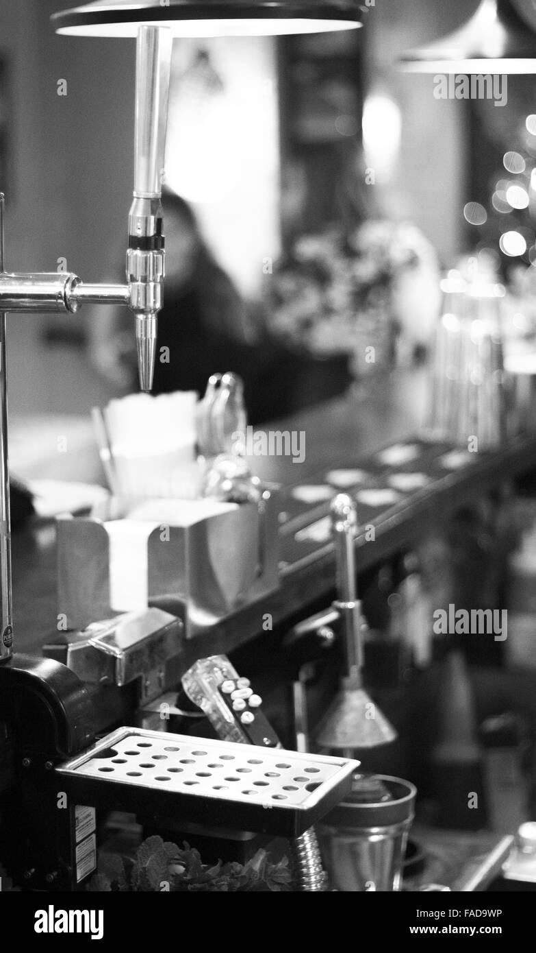 Pub bar pumps in public Black and White Stock Photos & Images - Alamy