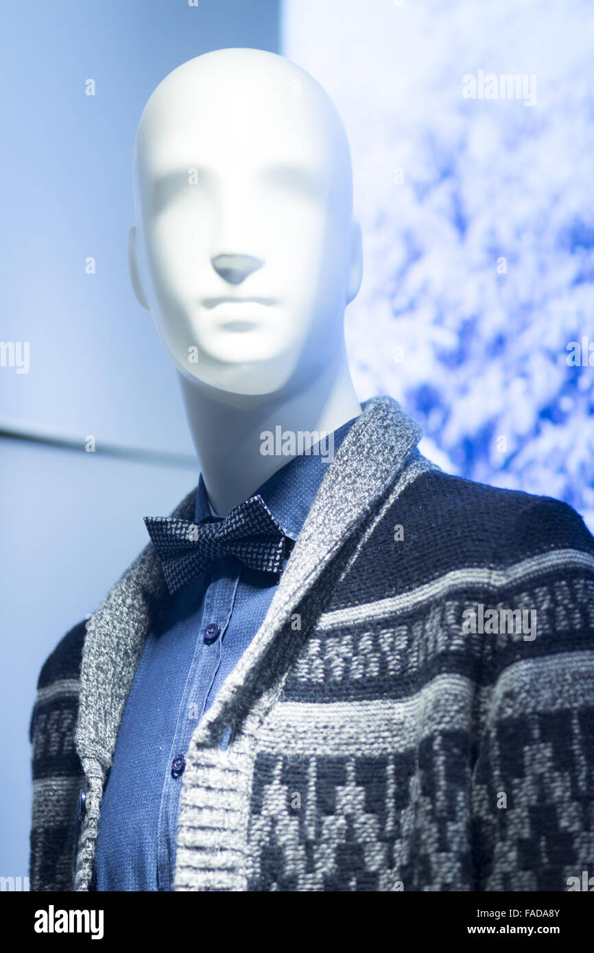 Shop dummy fashion mannequin in department store boutique window ...