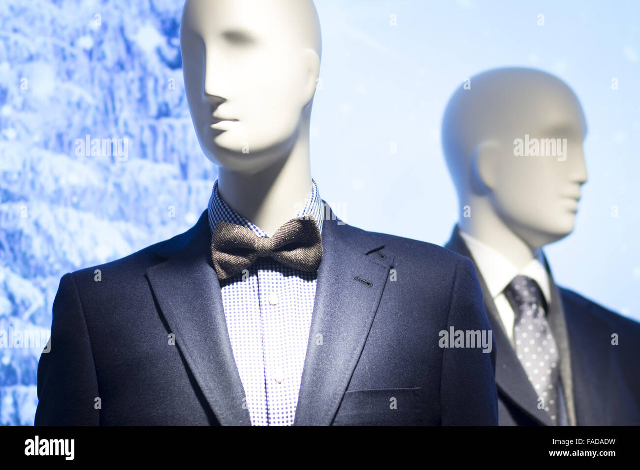Shop dummy fashion mannequin in department store boutique window ...
