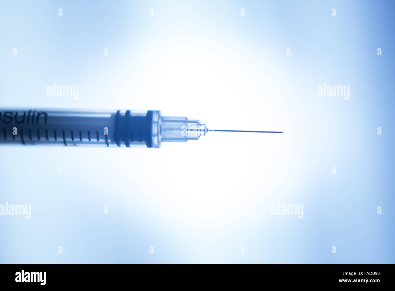 Phials of pharmaceutical insulin medication U-40 syringe photo Stock ...