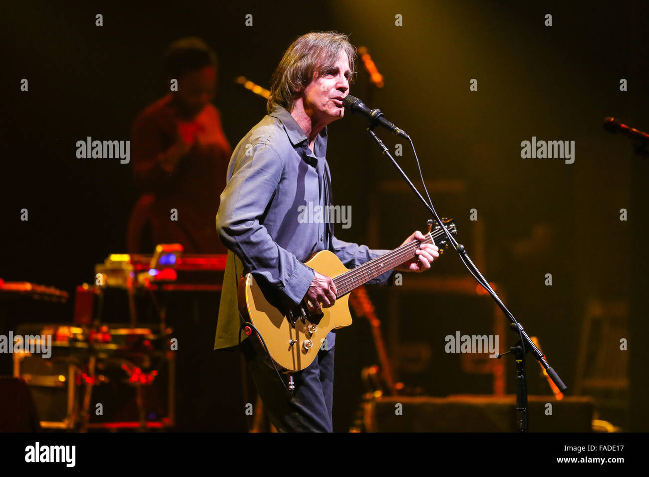 Jackson browne hi-res stock photography and images - Alamy