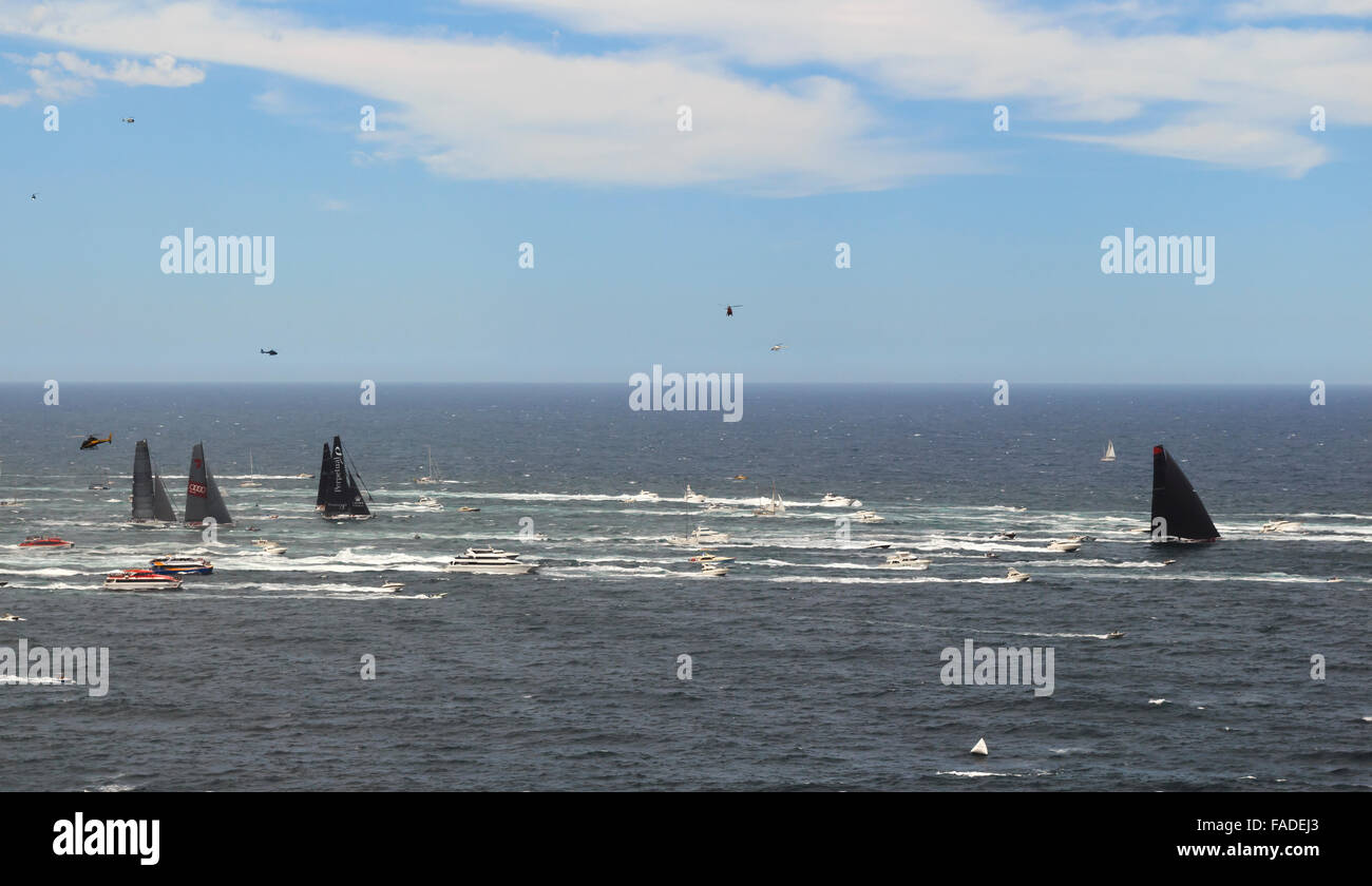SYDNEY,AUSTRALIA - DECEMBER 26,2015: Motor boats follow yachts ...