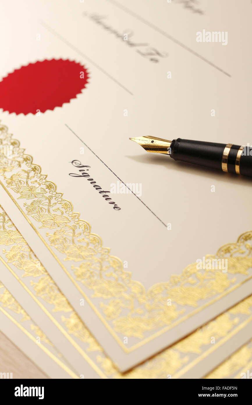 close up of the pen and certificate Stock Photo - Alamy