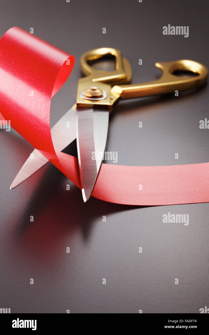 Cut red tape hi-res stock photography and images - Alamy