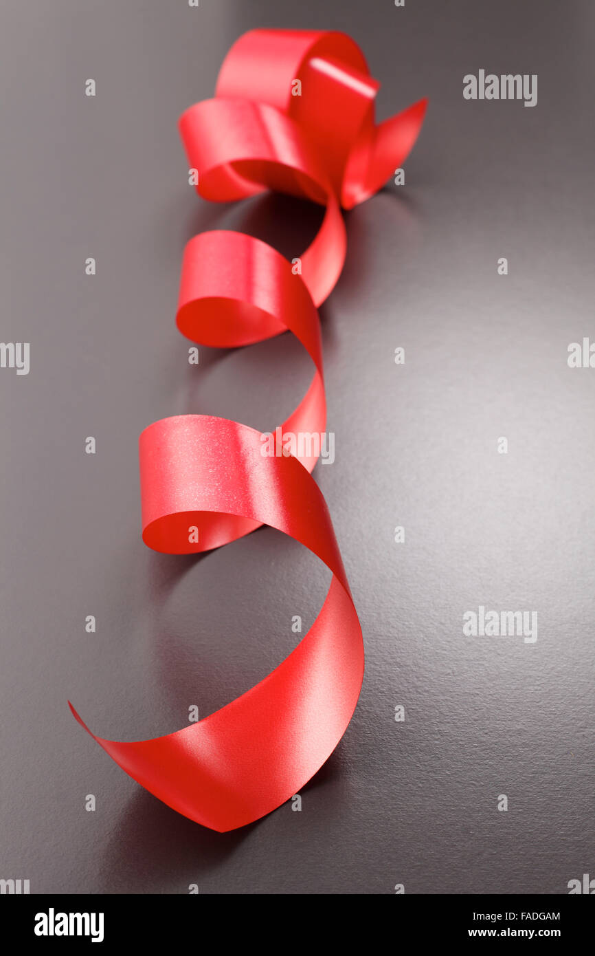 Curled ribbon hi-res stock photography and images - Alamy