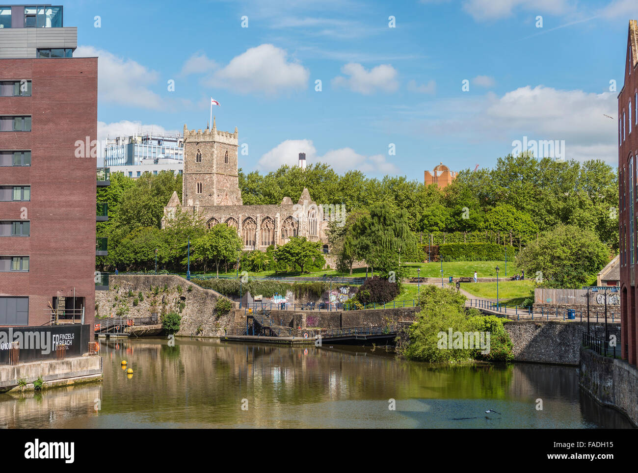 Castle Park at Bristol City Center, Somerset, England | Castle Park ...
