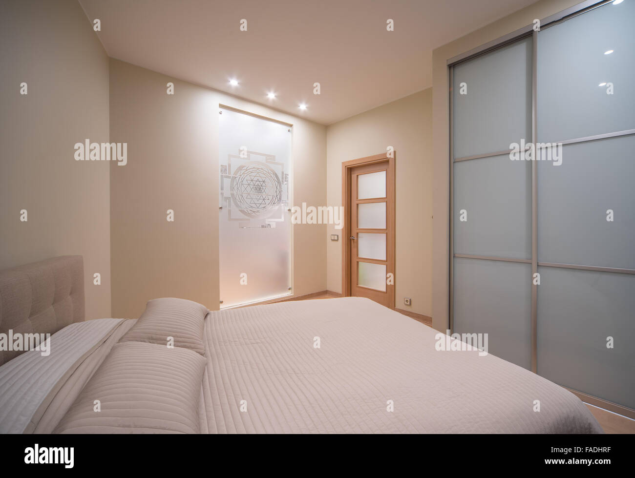 Private bed hi-res stock photography and images - Alamy