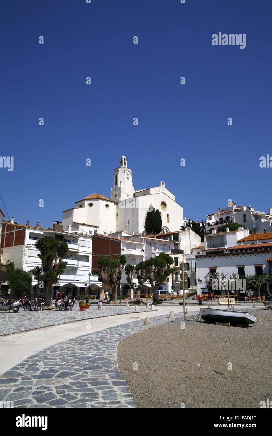 Cadaques church hi-res stock photography and images - Alamy