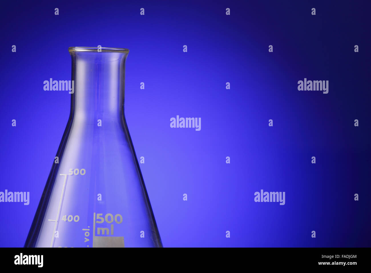 Conical glass beaker hi-res stock photography and images - Alamy