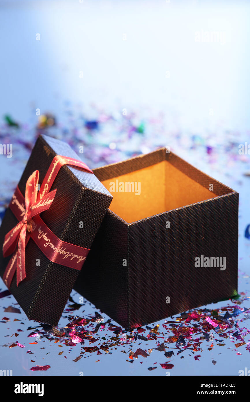 Asian design gift box with ribbon bow Stock Photo - Alamy