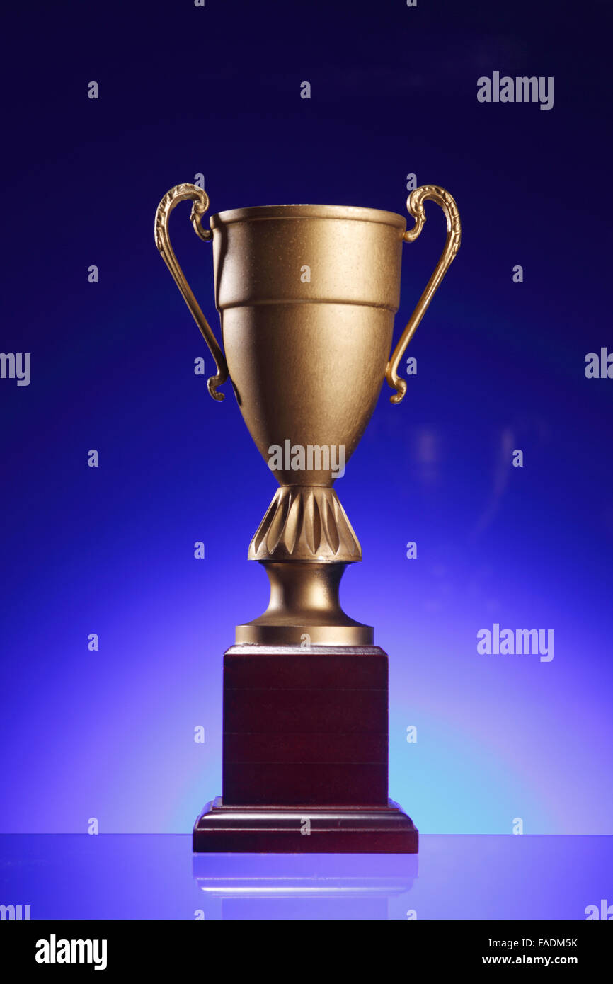 Close up of Gold trophy cup Stock Photo - Alamy