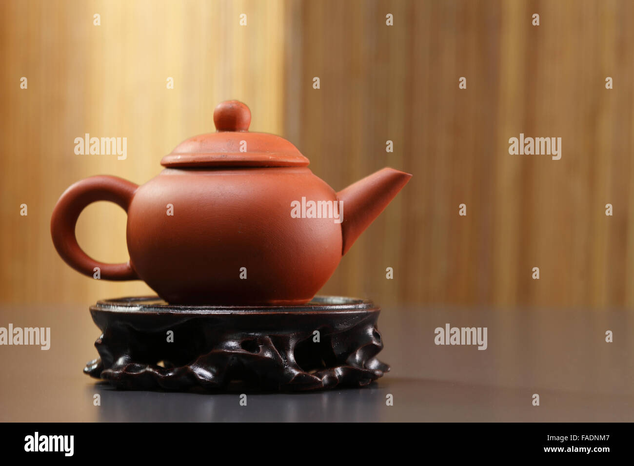 Close up of Traditional Chinese teapot Stock Photo - Alamy