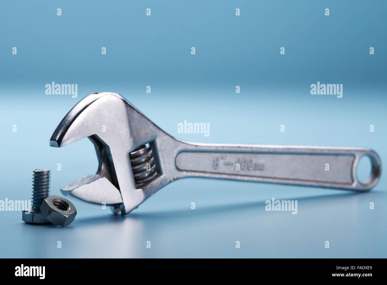 close up of the adjusted Wrench and nut Stock Photo - Alamy