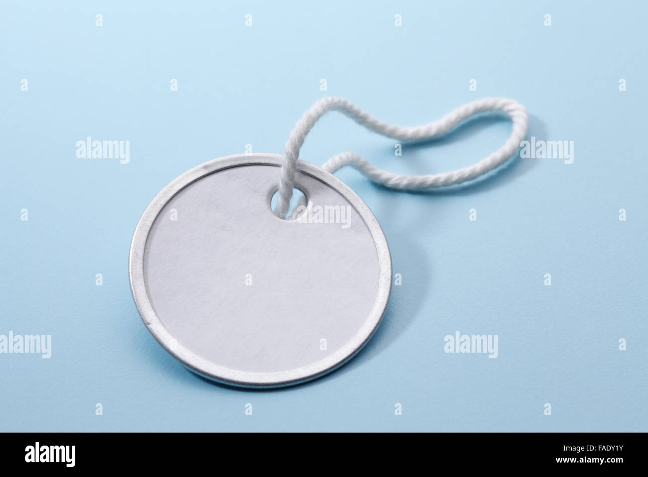 close up of the round price tag Stock Photo - Alamy