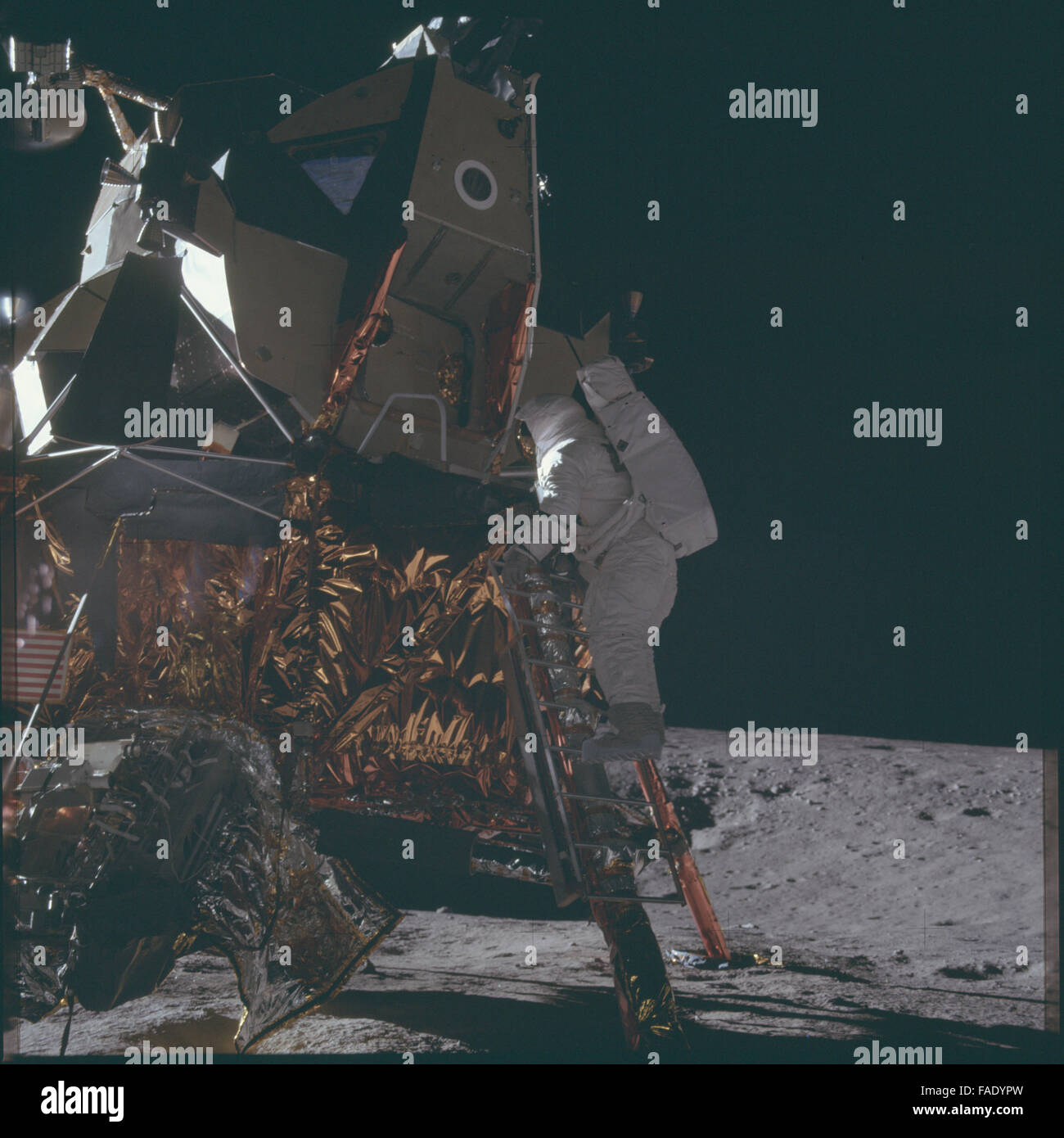 Apollo 12 untouched photographic archive, this is the complete unedited ...