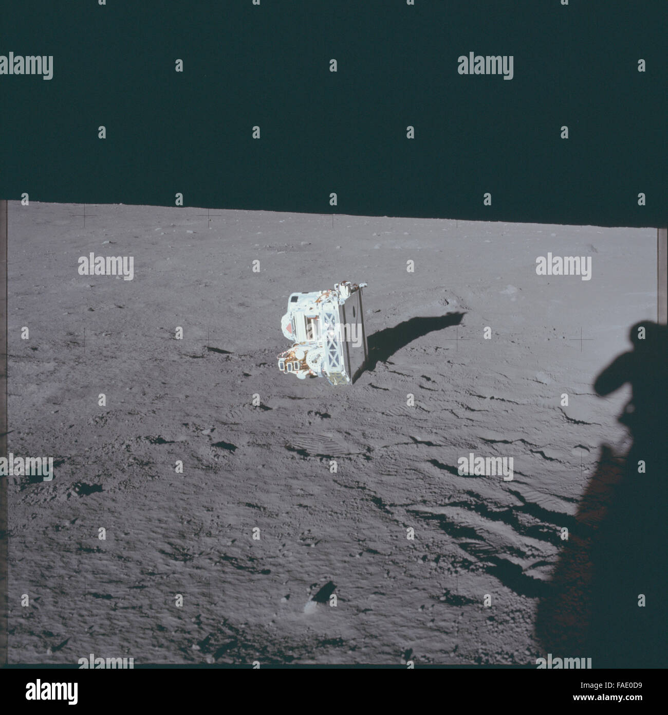 This archive contains the complete collection of photographs from ...