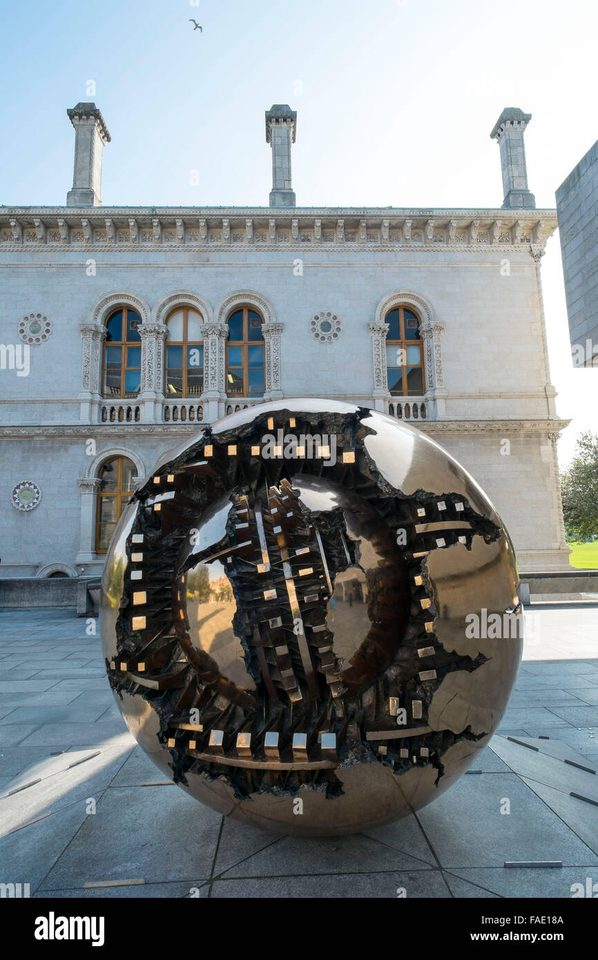 Trinity College Dublin Ireland Sphere Stock Photo - Alamy