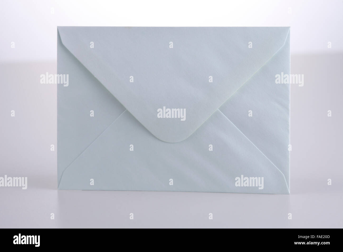 Back of a white envelope Stock Photo - Alamy