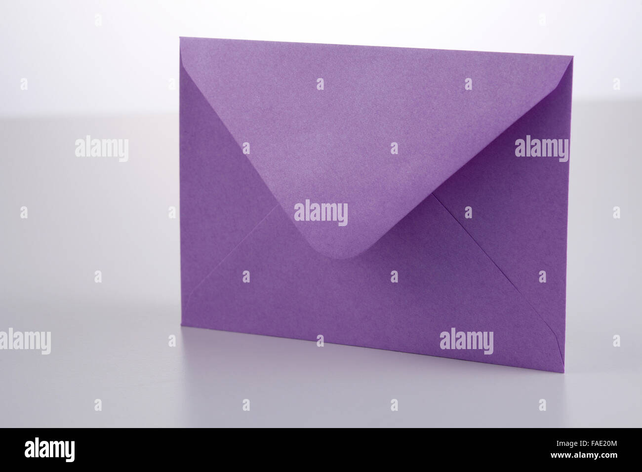 Back of a white envelope Stock Photo - Alamy