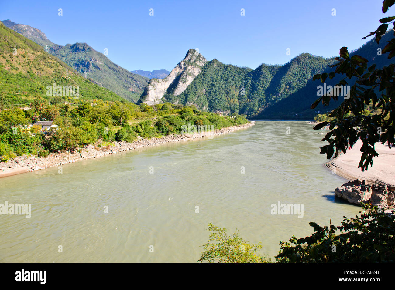 Jinsha Jiang River,Yangtze River,Road between Lijiang & Tacheng,Jade ...