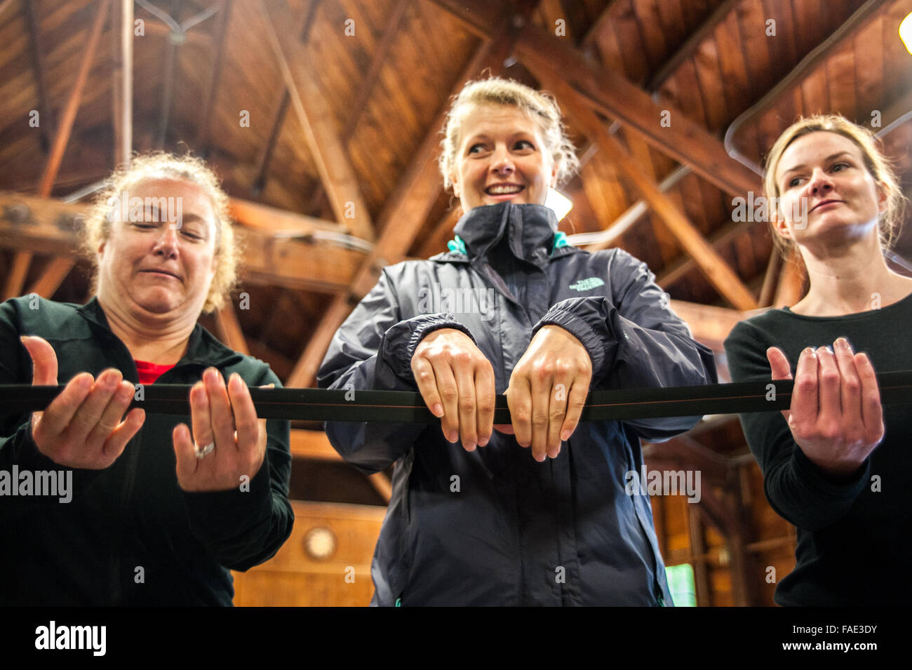 Team building activity hi-res stock photography and images - Alamy