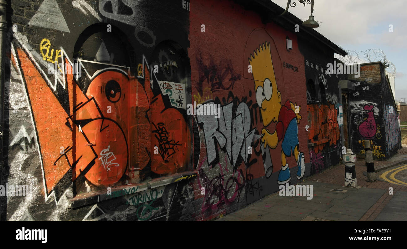 Street art graffiti bart simpson hi-res stock photography and images ...