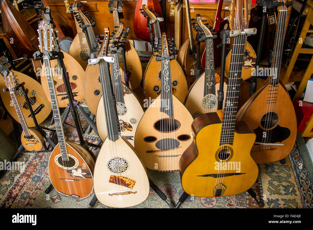 Multiple Greek Lutes Stock Photo - Alamy
