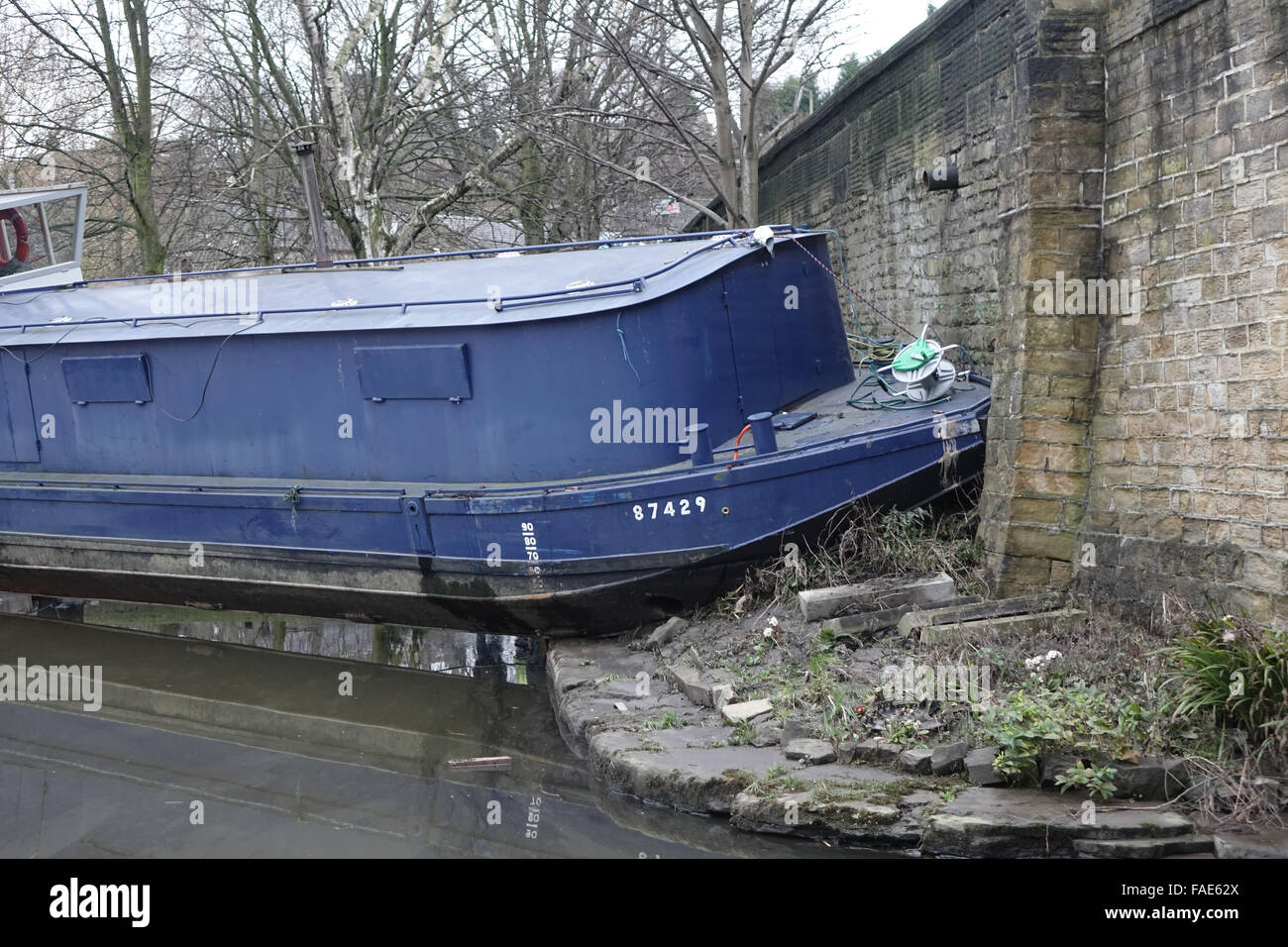 Calder Hebble Navigation Elland West High Resolution Stock Photography ...